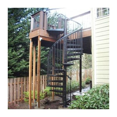 Cina Metal wire mesh stairs steel investment casting indoor cast iron spiral staircase in vendita