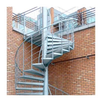 Cina Metal craft stair railing staircase with carbon steel treads wrought iron spiral stair price in vendita