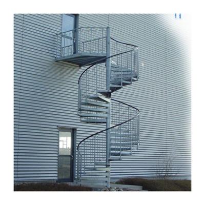 Cina Industrial steel stair iron arc staircase outdoor metal spiral stairs in vendita