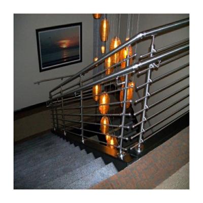 Cina Australia sell well ornamental metal rod fence panels stair rod railing design modern in vendita