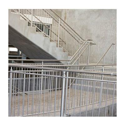 Cina Finland design 4 ft metal rod fence panels white patio fence in vendita