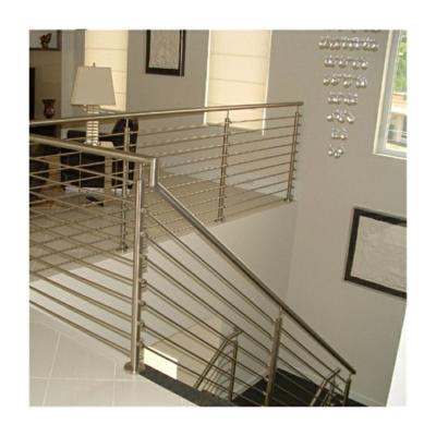 Cina Complete steel rod fencing company stainless steel patio railings in vendita