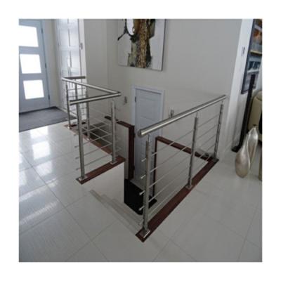 Cina Service-oriented metal garden rod fencing patio deck railing in vendita