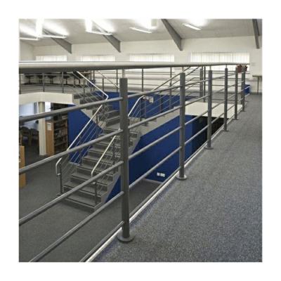 Cina Panama style stockade rod fence black spindles for deck railing in vendita