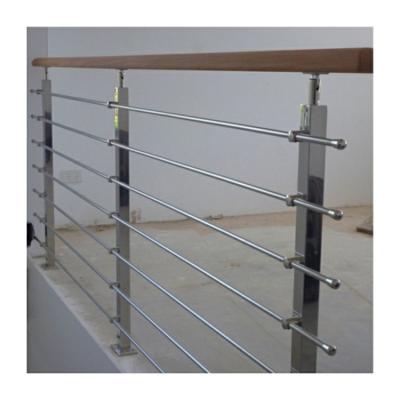 Cina Indonesia style rod iron privacy fence stainless steel wire deck railing in vendita