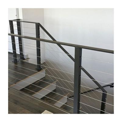 Cina Patio with glass railing cattle wire deck railing woven wire deer fence in vendita