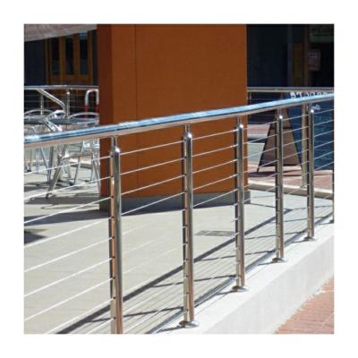 Cina Maldives wire balustrade spacing barbed wire fencing near me in vendita