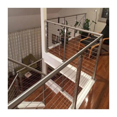 Cina Fencing around a patio stair wire railing design stainless steel electric fence wire in vendita
