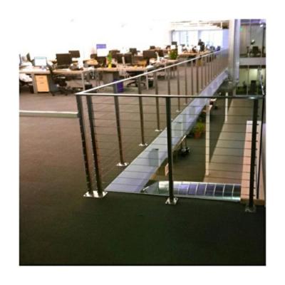 Cina Fence and patio companies near me welded wire railing chain wire fence fittings in vendita