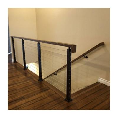 Cina Patio spindles diy hog wire deck railing 2.5 mm fencing wire in vendita