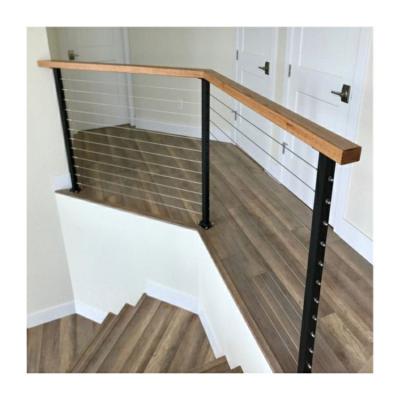 Cina Outdoor patio privacy wall hog wire porch railing barbed wire fence installation near me in vendita