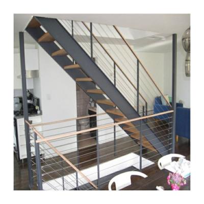 Cina Staircase cable railing price green coated wire fencing in vendita