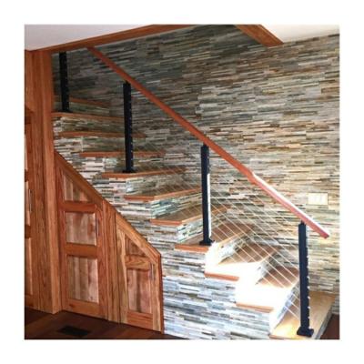 Cina Handrail outdoor stairs how to install cable wire railing chain link fence bottom wire in vendita