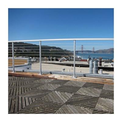 Cina Non penetrating roof railing tension cable deck railing 12 gauge fence wire in vendita