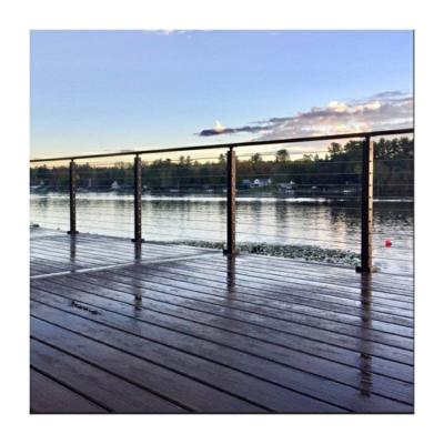 中国 Cable wire deck railing railing protective wire net rope cable buy hog wire fence 販売のため
