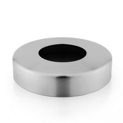 Cina Wholesale Customization Stainless Steel Weld Fittings Pipe Round Base Cover Handrail Balustrade in vendita