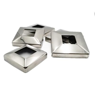 Cina Deck Stainless Steel Balustrade Square Railing Post Flange Base Cover in vendita