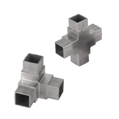 Cina Square Handrail Connector 4-way Handrail Corner Stair Railing Stainless Steel Balustrade Connector in vendita