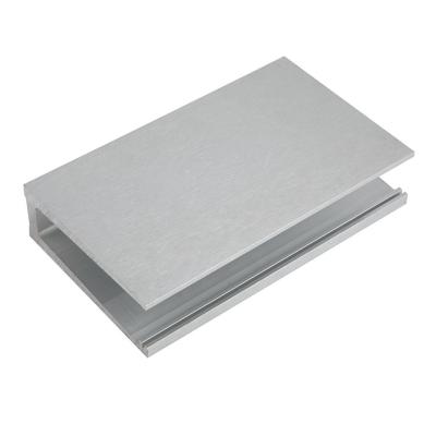 Cina Foshan Balcony Aluminum U Channel Glass Railing Base Profile With Fittings Factory in vendita