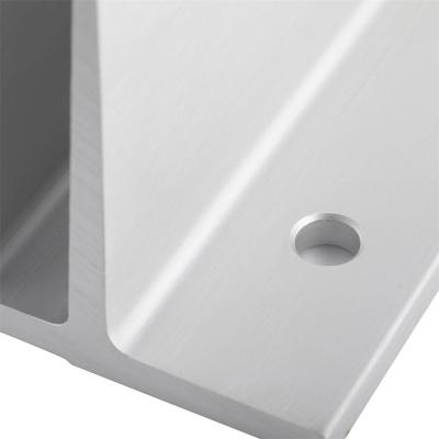 Cina Aluminum U Channel Base Outside Glass Balustrade Bottom Clamp Glass Railing System in vendita