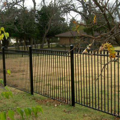 Cina Competitive Price Wrought Iron Fence Gate/Cheap House Fence And Gates/Ornamental Wrought Iron Fence Models Design in vendita