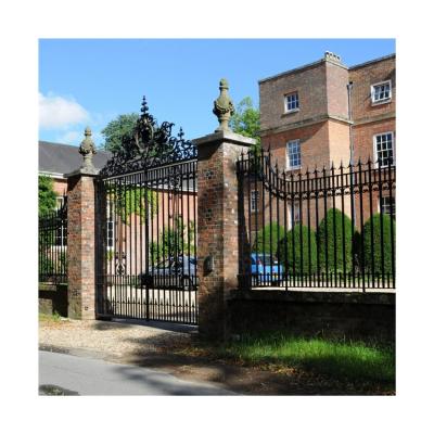 Cina Manual Metal Main Double Door Sliding Wrought Iron Motors Parking Speed Gate Ornaments Design With Galvanize Sheet in vendita