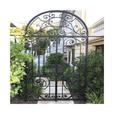 Cina Customized Hot Dip Galvanized Wrought Iron Private Gate For Driveway in vendita