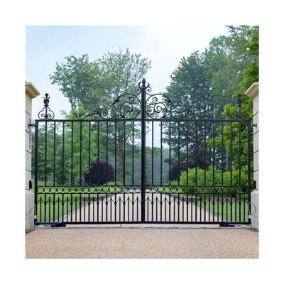 Cina Wrought Iron Fancy Gate Factory Latest Main Front Gate Designs Metal Villa Driveway Gate in vendita