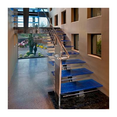 Cina Led laminated glass tread stairs central stringer glass arc staircase in vendita