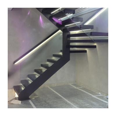 中国 Wholesale agent used indoor solid wood railing stairs mono stringer cheap solid wood staircase straight 販売のため