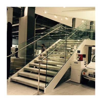 Cina Apartment mild steel straight staircase wooden red stair in vendita