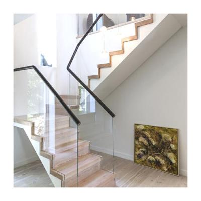 Cina Excellent design double stringer straight stairs oak wood staircase in vendita