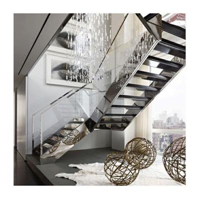 中国 Bright color serviceable straight stairs wood tread staircase 販売のため