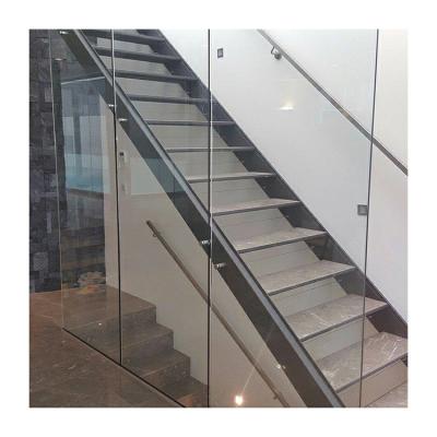 Cina Double beams staircase indoor glass stair railings height quality steel straight staircase in vendita