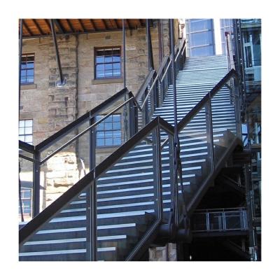 中国 Open riser staircase glass spigot railing stairs standoff straight staircase 販売のため