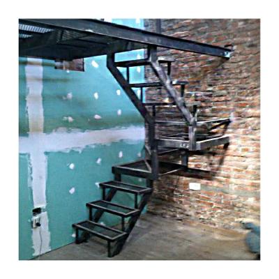 Cina Open riser stairs double stringer steel industrial metal staircase in vendita