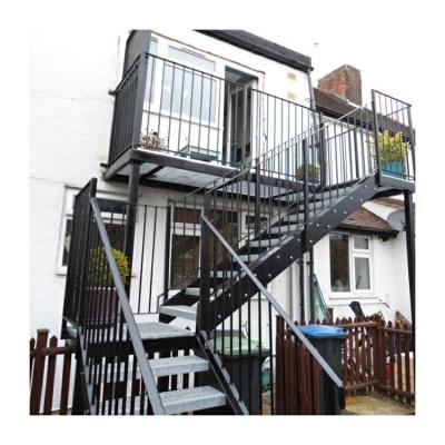 中国 Australia standards stairs metal step wrought iron steel staircase 販売のため