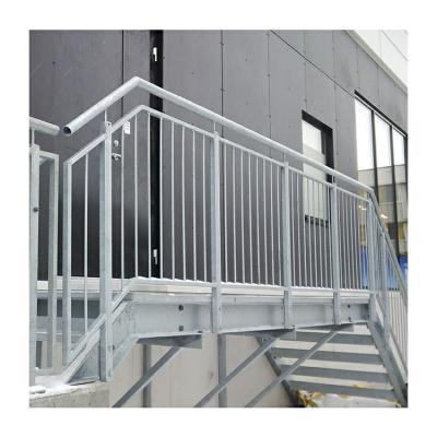 Cina Modular open stairs simple design steel structure stainless steel glass staircase in vendita