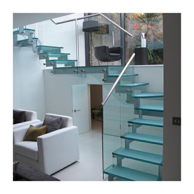 Cina China factory custom made laminated glass treads double stringer straight staircase in vendita