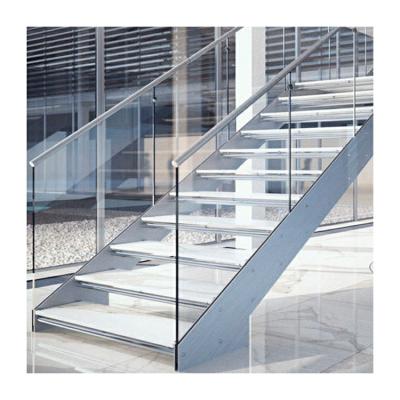 Cina Reliable quality straight stairs for villa customized wooden tread stair in vendita