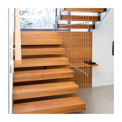 China Reliable quality straight stairs for villa customized wooden tread stair Te koop