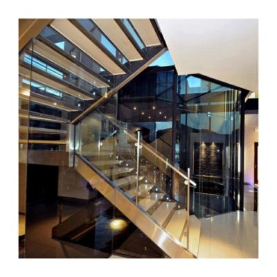 Cina Good service new style straight stairs pretty wooden tread staircase in vendita