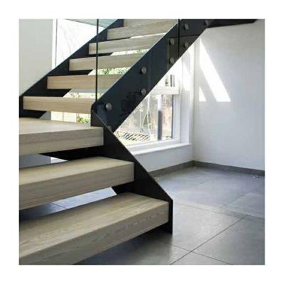 Cina Indoor Straight Oak Staircase Modern Steel Wood Staircase Customized in vendita