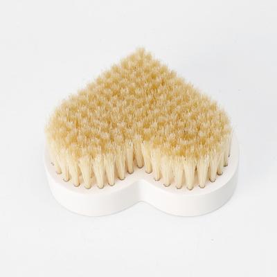 China Anpassbares Bad Dusche Bürste Herzförmige Trockene Haut Peeling Massage zu verkaufen