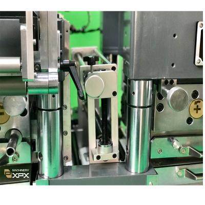China Estampagem a quente Máquina de corte a óleo de etiqueta adesiva de tela plana 380V à venda