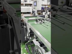 460 mm deux stations à plat avec convoyeur IML