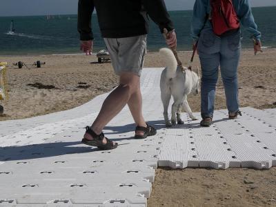 China High Density Polyethylene Portable Event Flooring Highly Resistant To UV Rays for sale