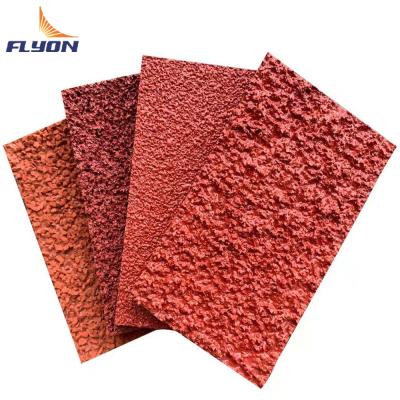 China UV-bestand Athletic Running Tracks voor 400m 9mm-13mm gladde bitumineuze oppervlakken Te koop