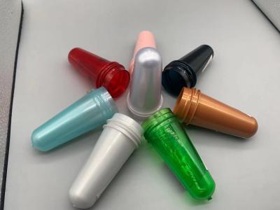 中国 びんが100%のPCRのプラスチックびんを前もって形成するペットは泡のびんのプレフォームを前もって形成する 販売のため