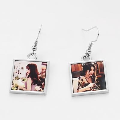 Chine Boucles d'oreilles à sublimation métallique avec insert métallique à vendre